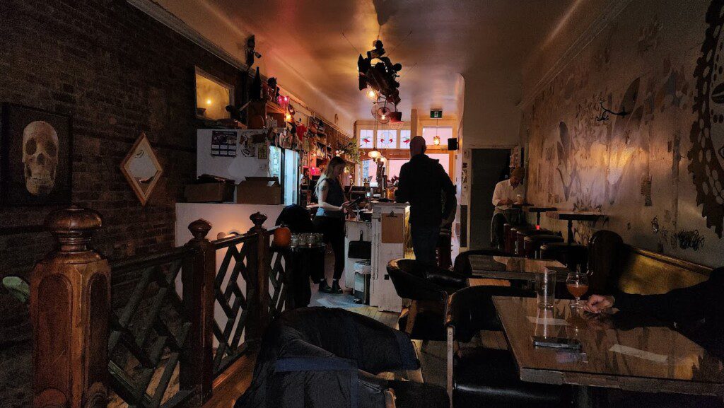 The Brain Bar - CE Stays